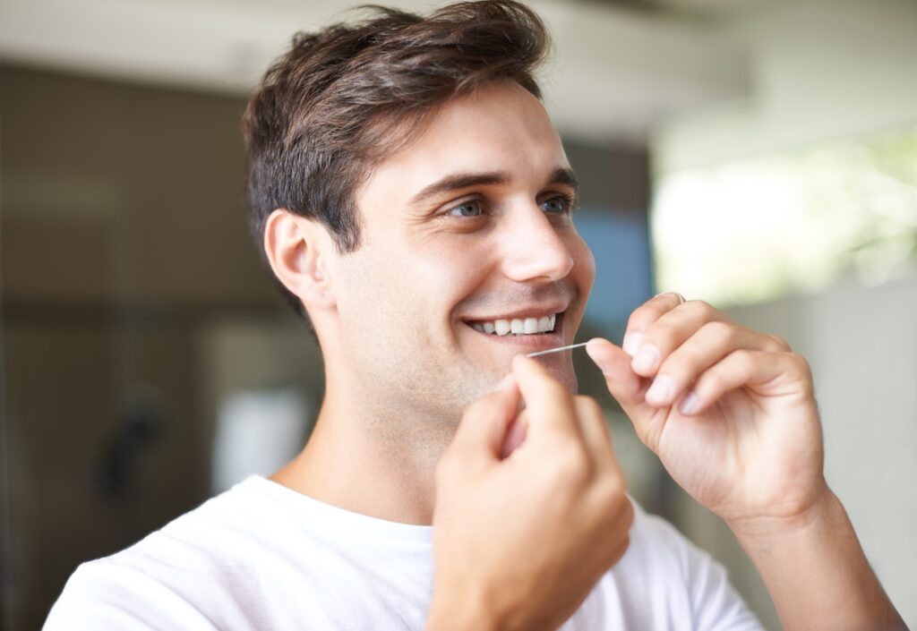 String Floss vs. Floss Picks: Which is Better for Your Smile ...
